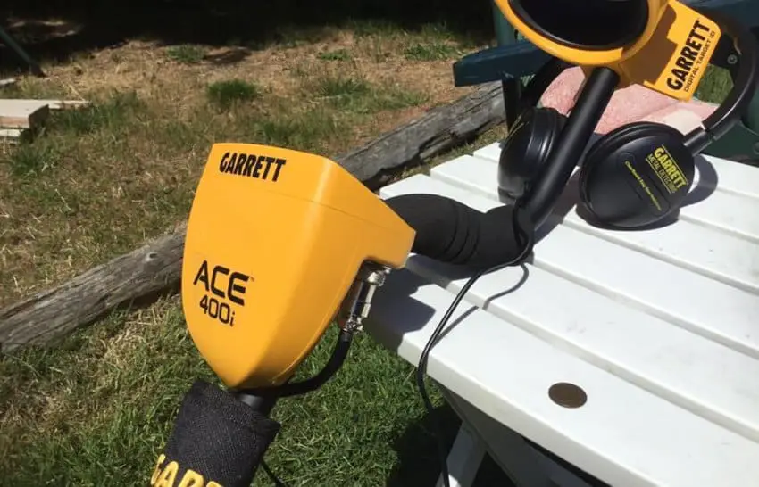 How do Metal Detectors Actually Work? [Comprehensive Guide] – Detecting ...