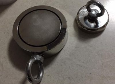 Magnet Fishing Single Sided VS Double Sided?! (Which One?) – Detecting ...